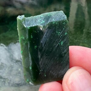 Nephrite Jade Slab Rough W/ Chromium Inclusions 17 Grams Cabochon ...