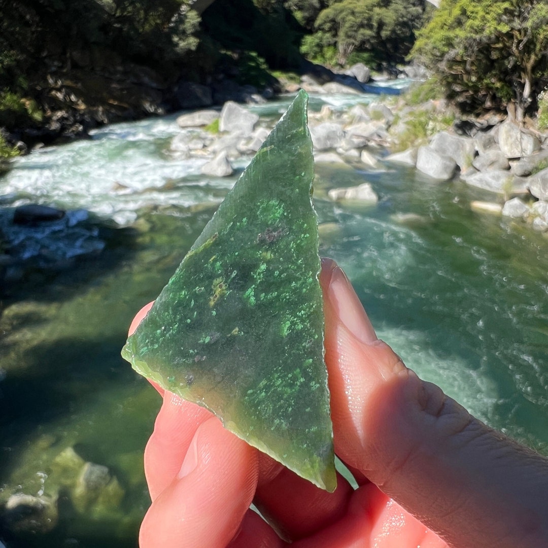 Nephrite Jade Rough W/ Chromium Inclusions 45 Grams Cabochon Jewelry ...