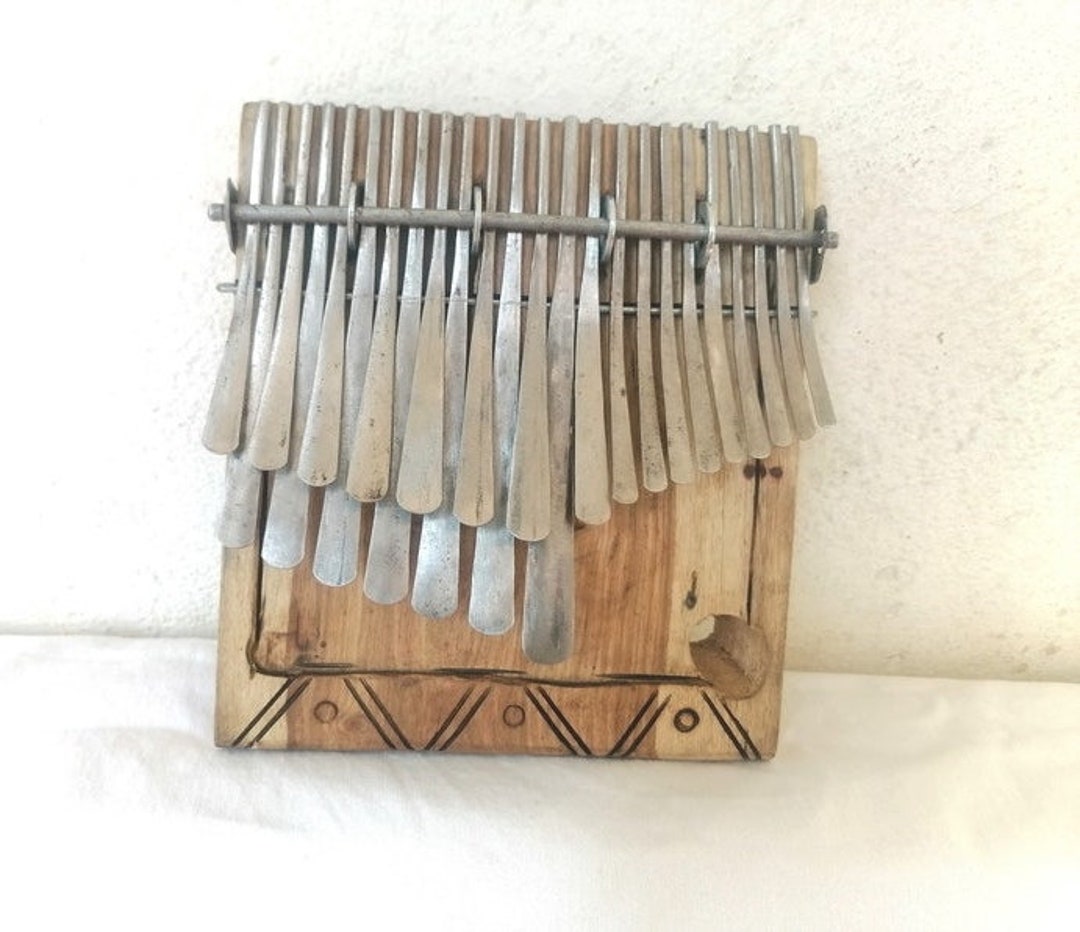 African Kalimba Mbira Nhare in A Tuning African Mbira - Etsy
