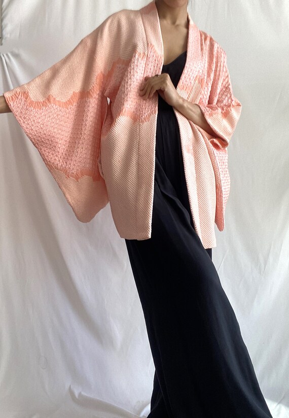Light Pink Shibori Haori – 1960s Japanese Vintage Kim… - Gem