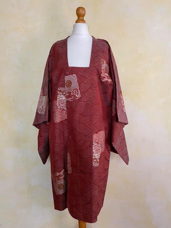 Kimono coat /1950's shiny red abstract wave pattern g… - Gem