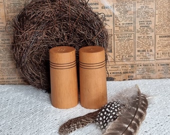 Pair Tasmanian Huon Pine Salt and Pepper Shakers Local Craft Rare Tasmanian Timber Organic Homewares Collectables. Etsy Canada