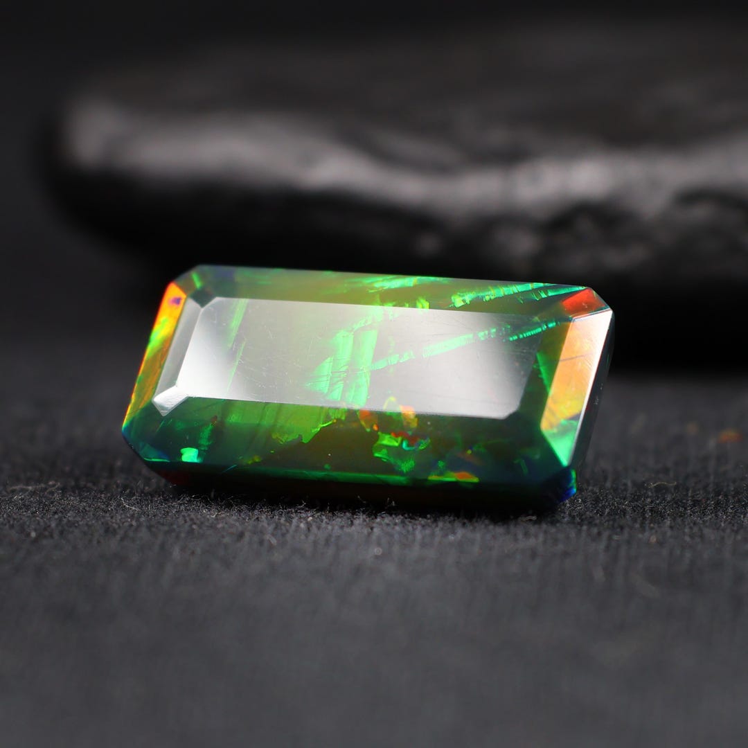19.05 Crt Large Size Black Ethiopian Fire Opal Faceted - Vibrant Play ...