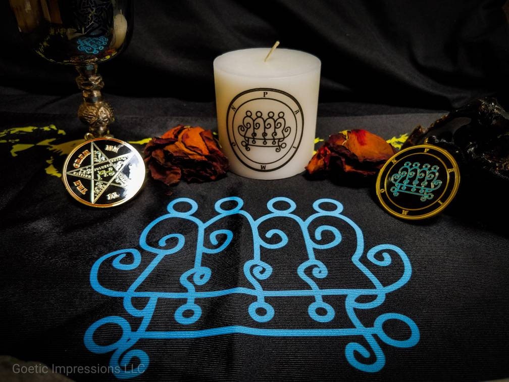 Paimon Altar Cloth // Goetia Sigil Altar cloth | Etsy