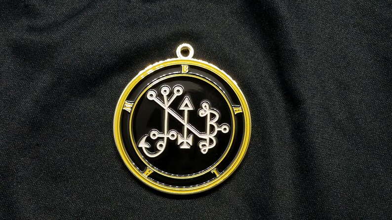 Seal of Balam // Ars Goetia Demon Sigil Necklace // Lesser Key | Etsy