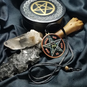 Bathin Sigil Necklace // Ars Goetia Demon Seal// Lesser Key of - Etsy