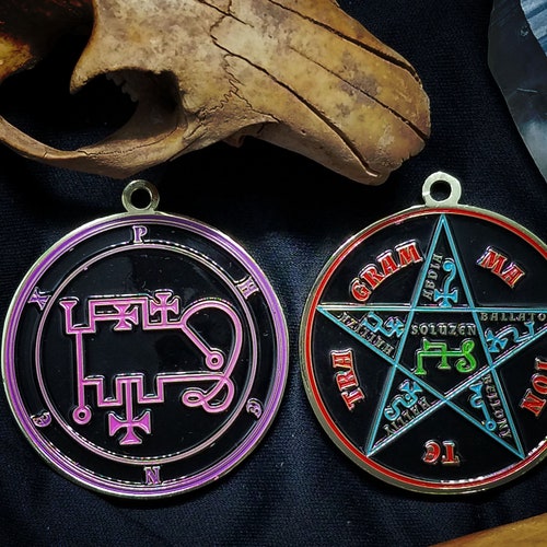 Bathin Sigil Necklace // Ars Goetia Demon Seal// Lesser Key of - Etsy