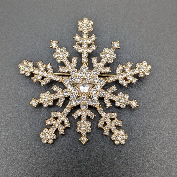 Snowflake Brooch Pin - Etsy
