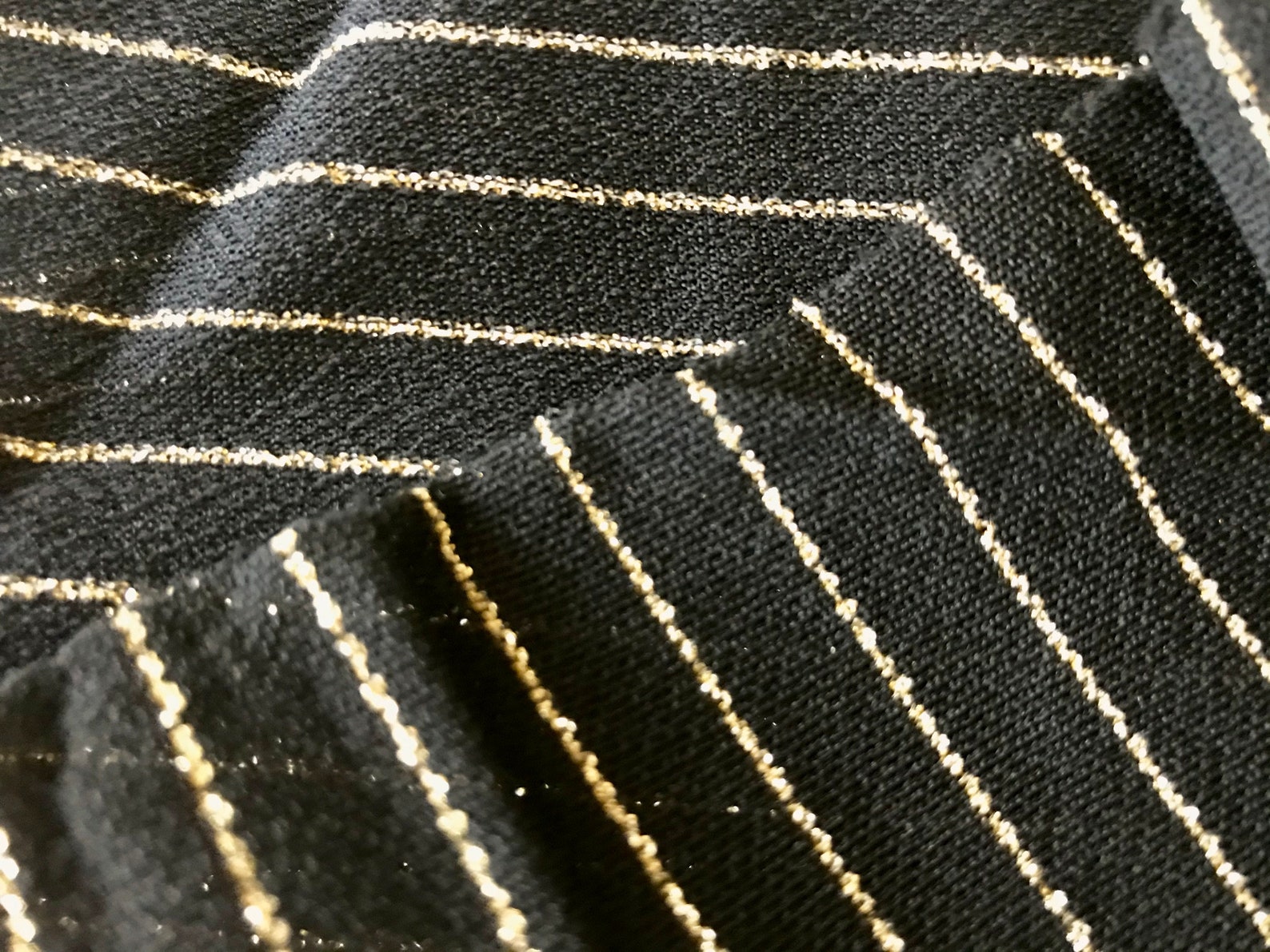 30m Vintage schwarz Polyester Krepp Stoff mit gold Lurex - Etsy.de