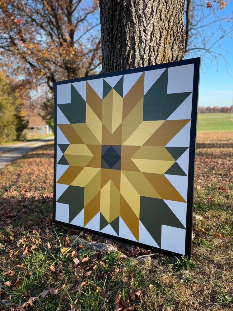HANDPAINTED SUNFLOWER, BARN Quilt, Outdoor, Indoor, Free ...