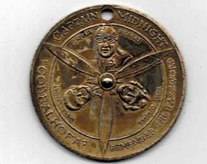1940 CAPTAIN MIDNIGHT Flight Control Spinner Coin Token Skelly Oil ...
