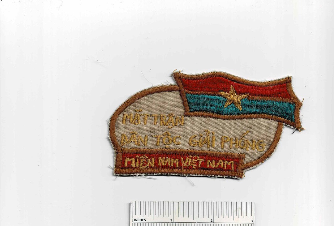 Vietnam War VIET CONG NLF North Youth Communist Pre 1972 Shoulder Patch ...