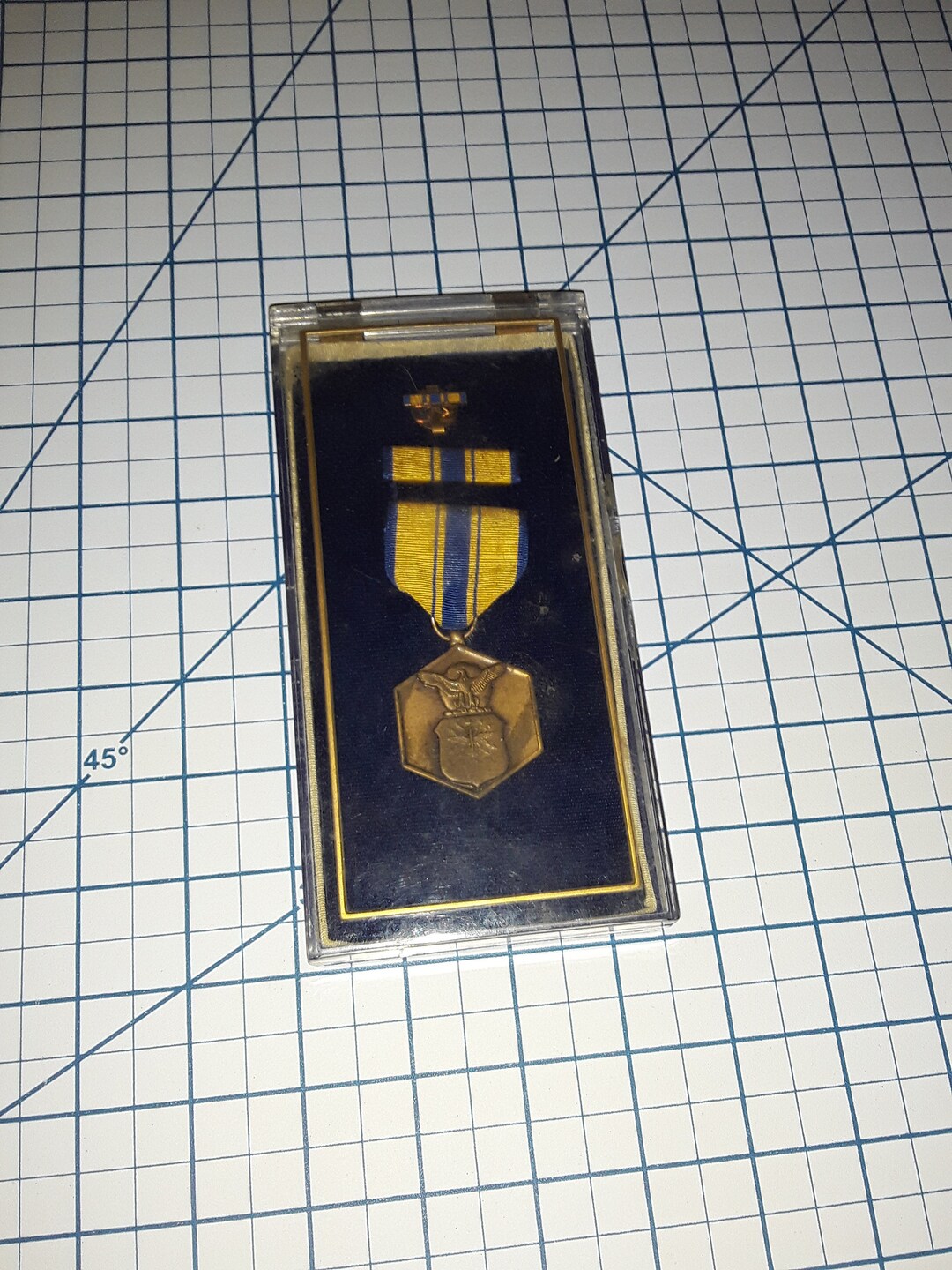 WW2 US Air Force COMMENDATION MEDAL & Ribbon and Lapel Pin Complete Set ...