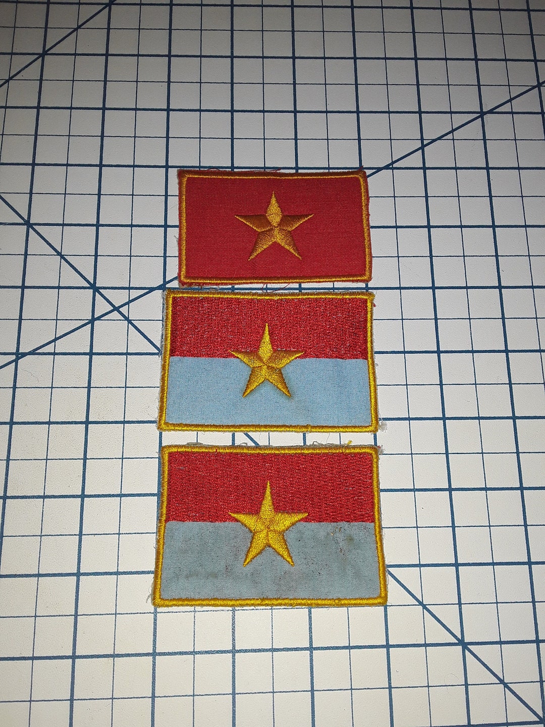Lot of 3 Diff Vietnam War VIET CONG / North Vietnam Flag NLF Shoulder ...