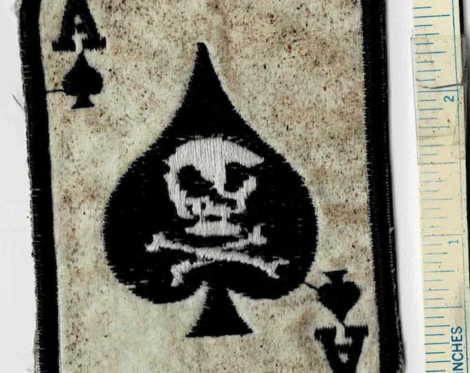 Vietnam War DEATH CARD 101st Airborne Ace of Spades Skull & Crossbones ...
