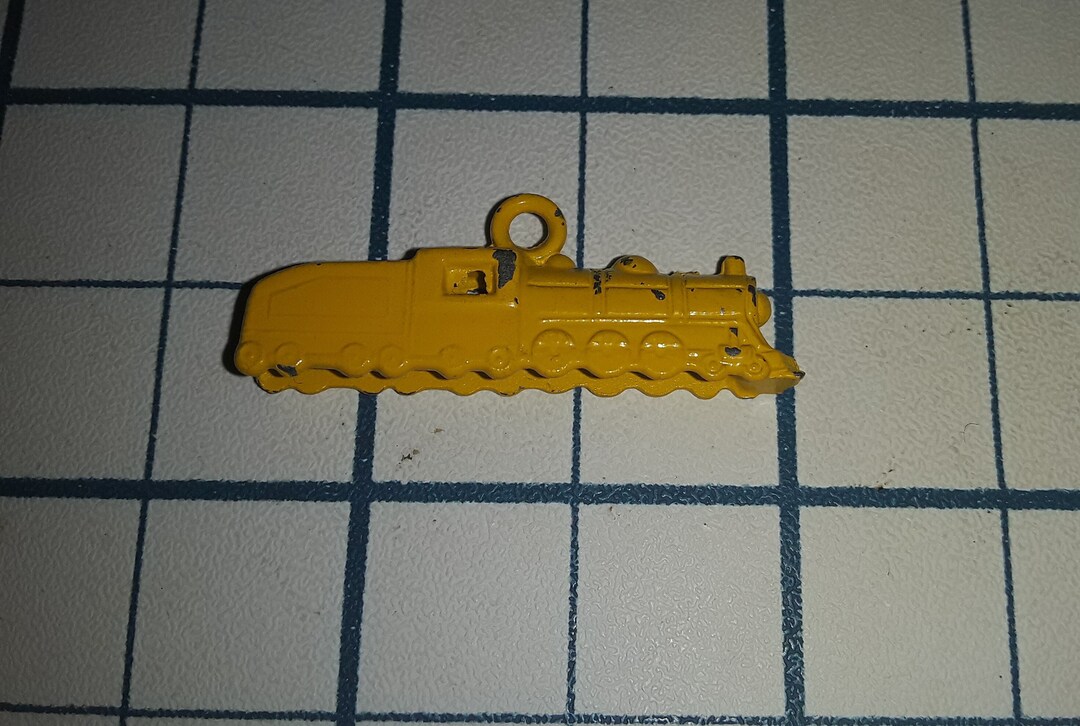 1920s Metal Locomotive & Coal Car CRACKER JACK Toy Charm Vintage ...