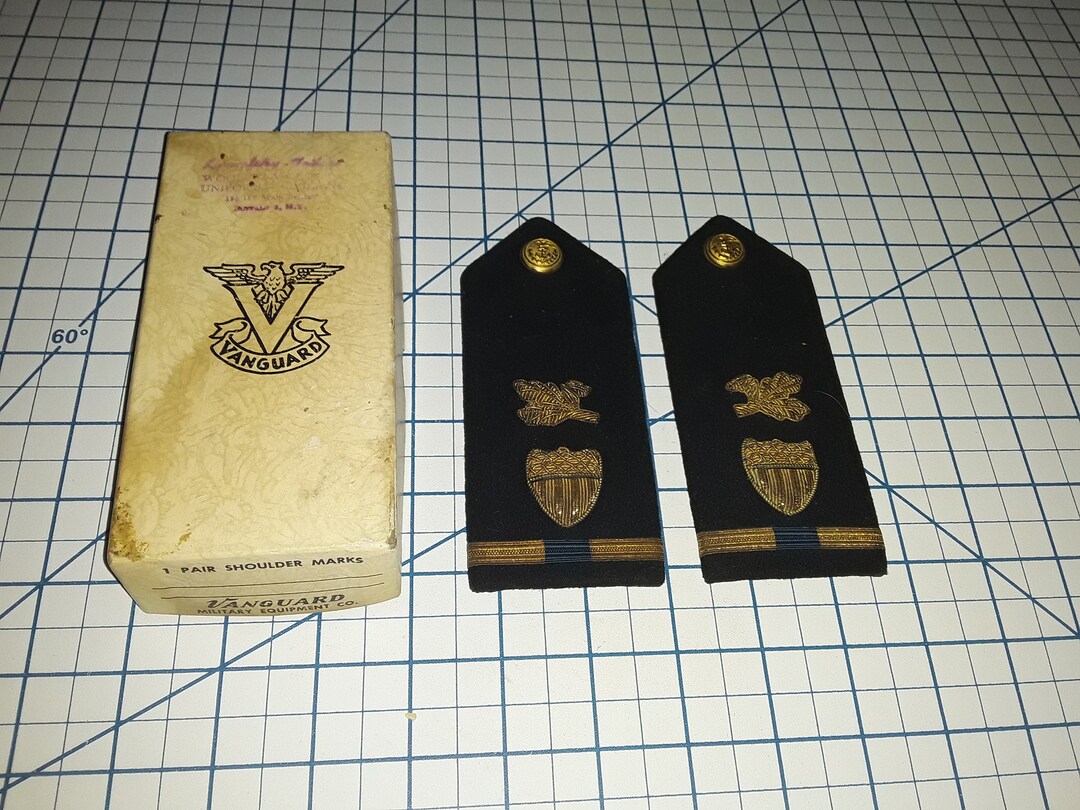WW2 NOS W/ Box Vanguard Us Navy Warrant Officer Civil Engineer Shoulder ...