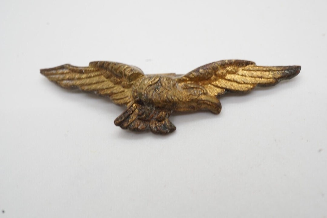 Orig WW2 RAF OFFICER Cap Eagle Royal Air Force Badge Metal Button Pin ...