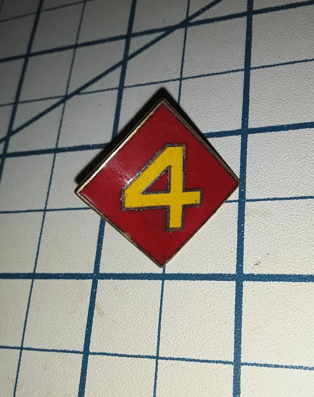 WW2 Usmc 4th MARINE DIVISION Crest Badge Insignia W/ Clutch Pin Fourth ...