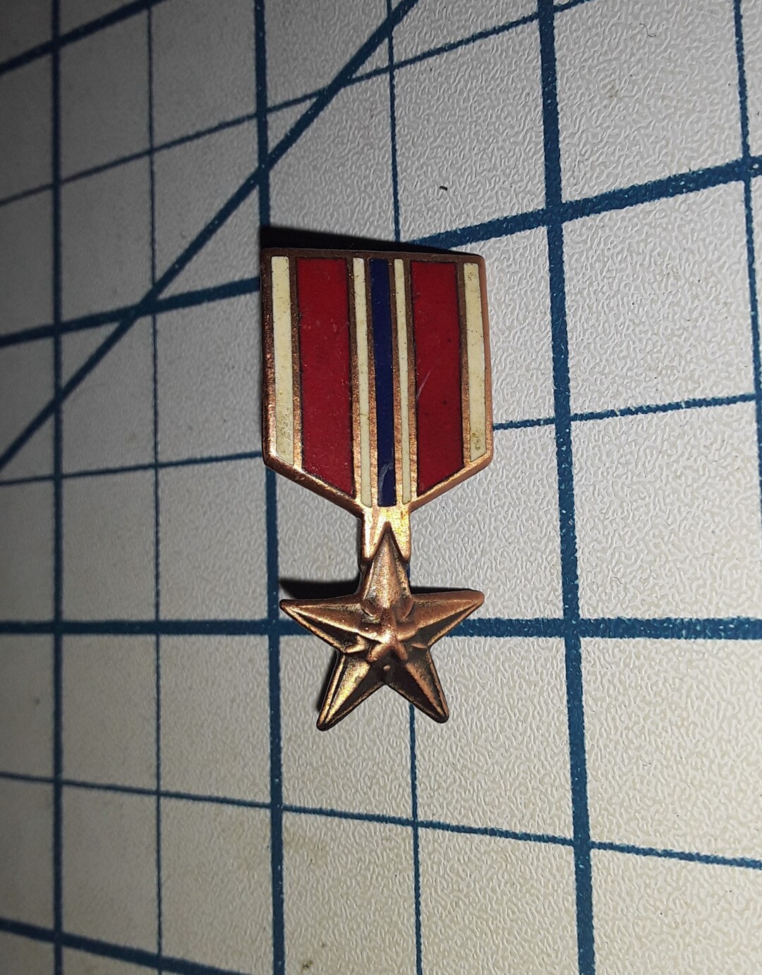 Vietnam War BRONZE STAR Lapel Pin Valor Award Medal Military W/ Clutch ...