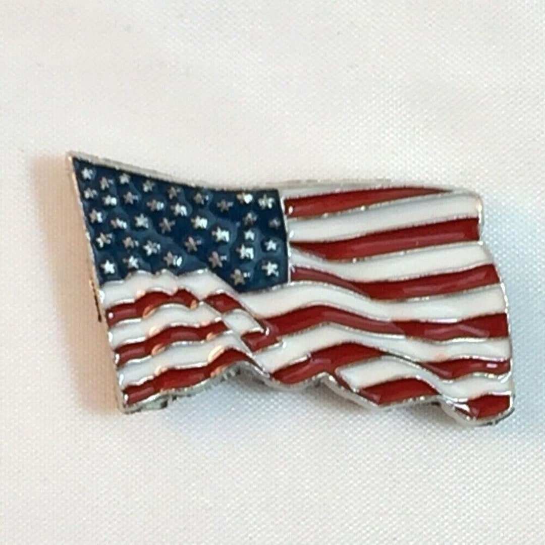 New WAVING US FLAG Motorcycle Concho Badge Pin Metal Biker Usa American ...