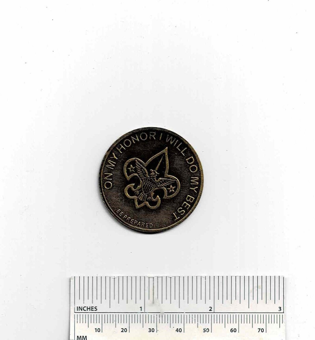 1930s BOY SCOUTS Good Deed Daily Reminder Token Brass Coin Medal Motto ...