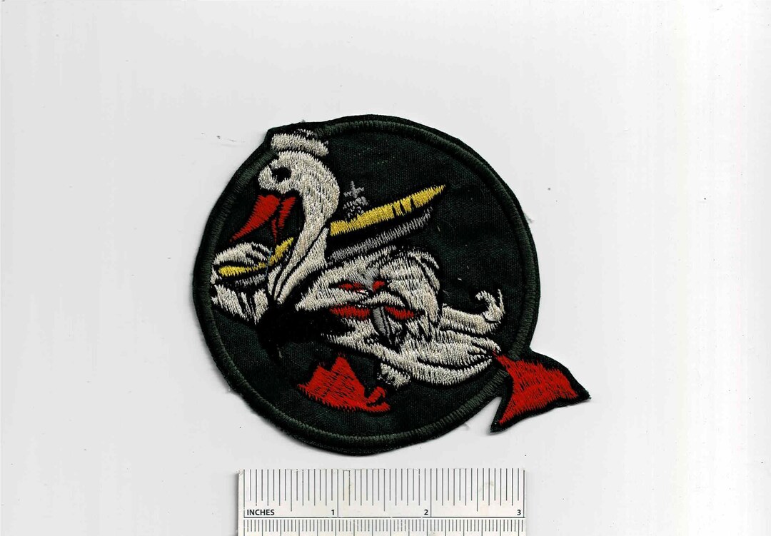 WW2 DISNEY Fighter CASU Squadron Duck Us Navy Shoulder Patch Cloth Walt ...