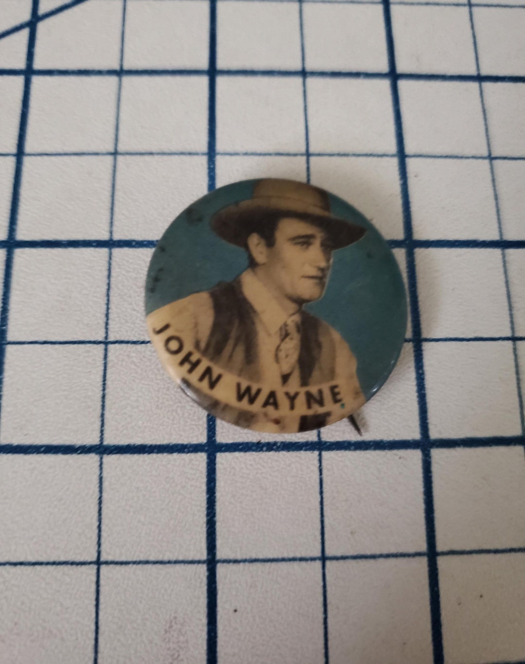 1940s JOHN WAYNE Pinback Insert Celluloid #1 Pin Movie Star the Duke ...