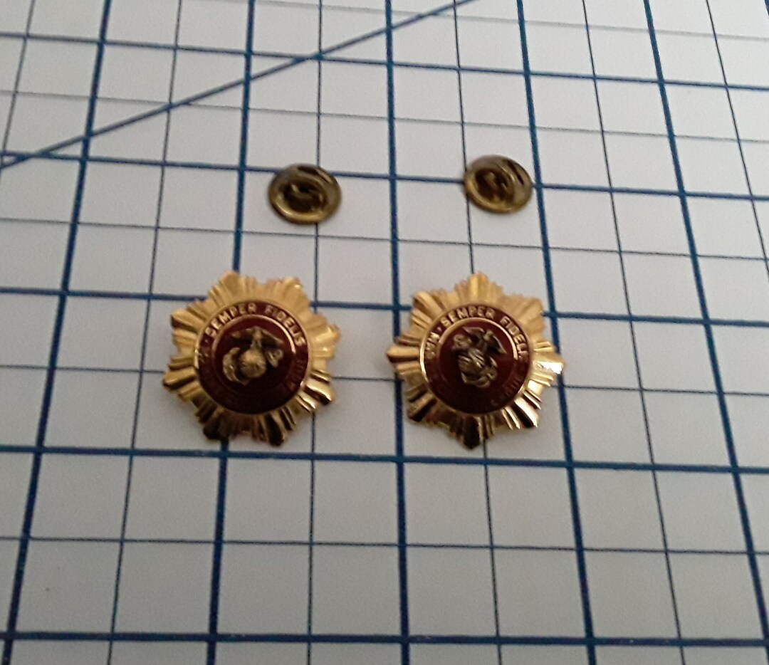 Lot of 2 WW2 Era US MARINE Corps LEAGUE Matched Pair Clutch Pins Pin ...