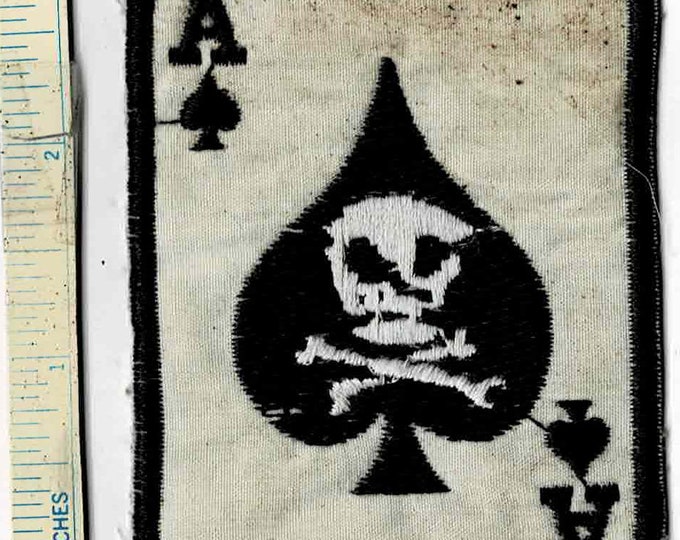 Vietnam War DEATH CARD 101st Airborne Ace of Spades Skull & Crossbones ...