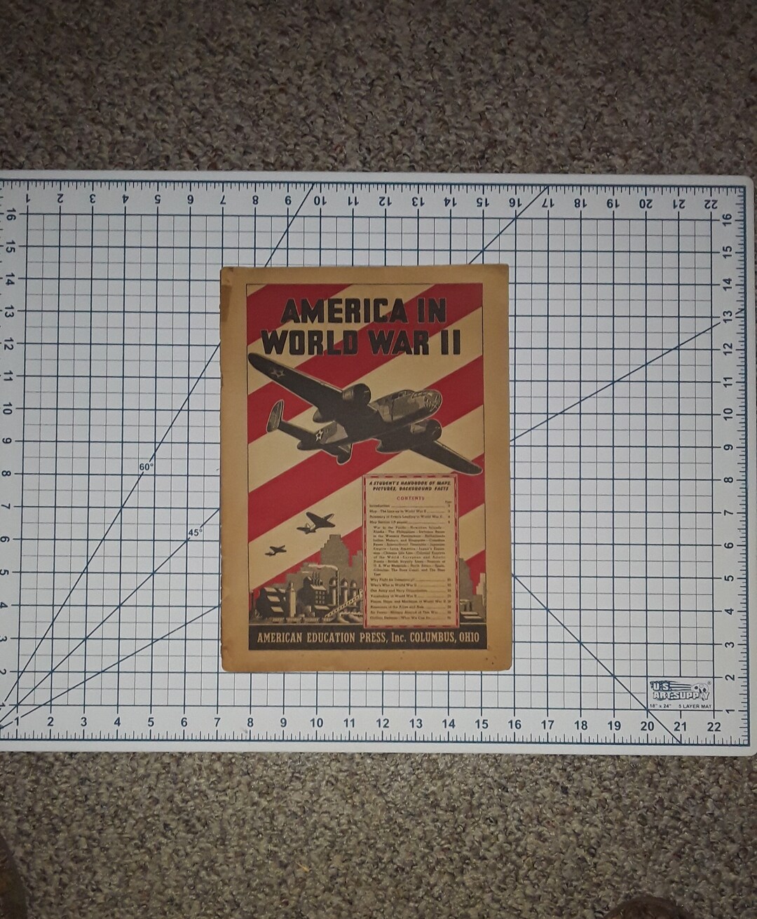 1942 America in WWII History & Maps Booklet WW2 Reference Magazine ...