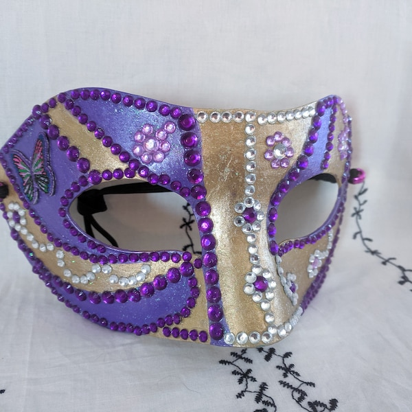 Ball Mask - Etsy