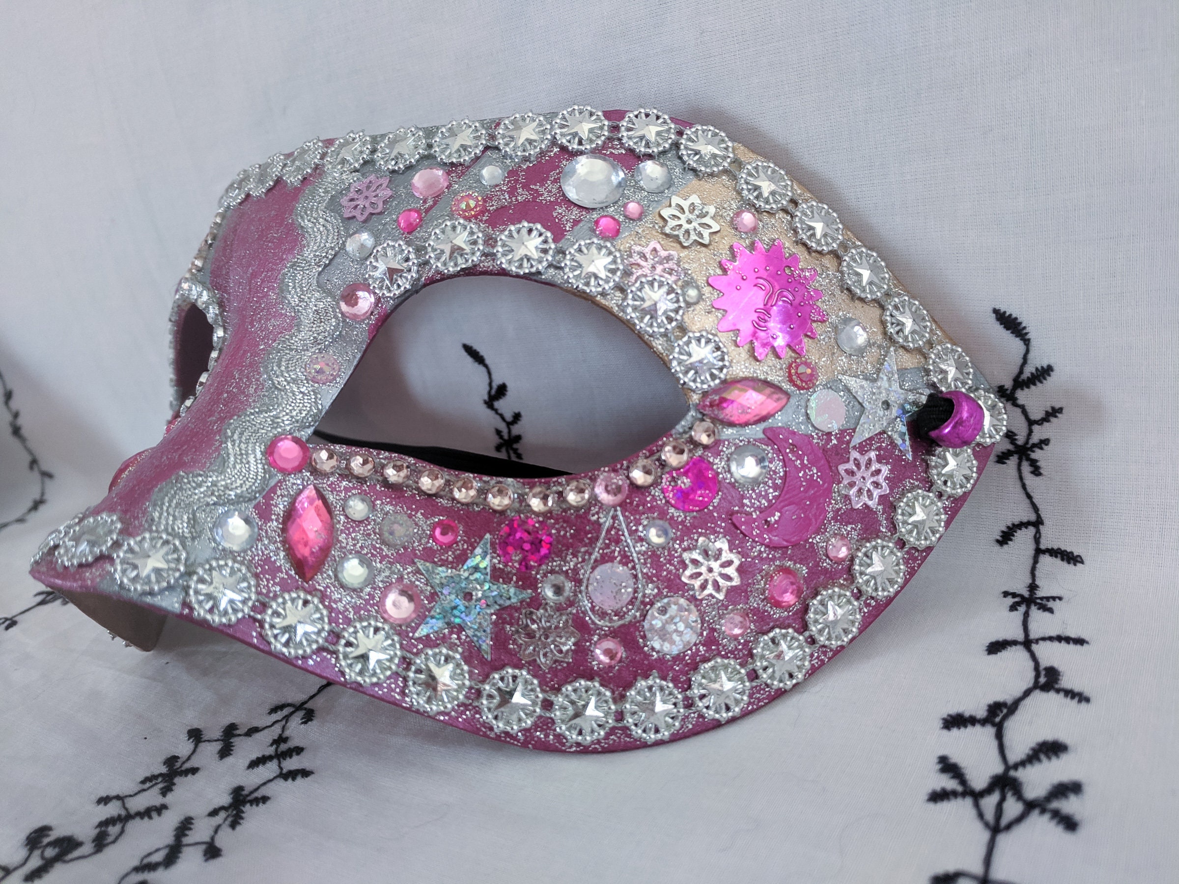 Couples Masquerade Mask Set | Halloween Mask Pair | Carnival Mask Set ...