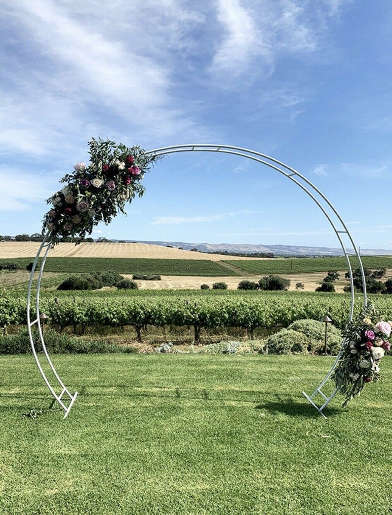 Moongate Wedding Arch: Metal Floral Ceremony Backdrop - Etsy UK