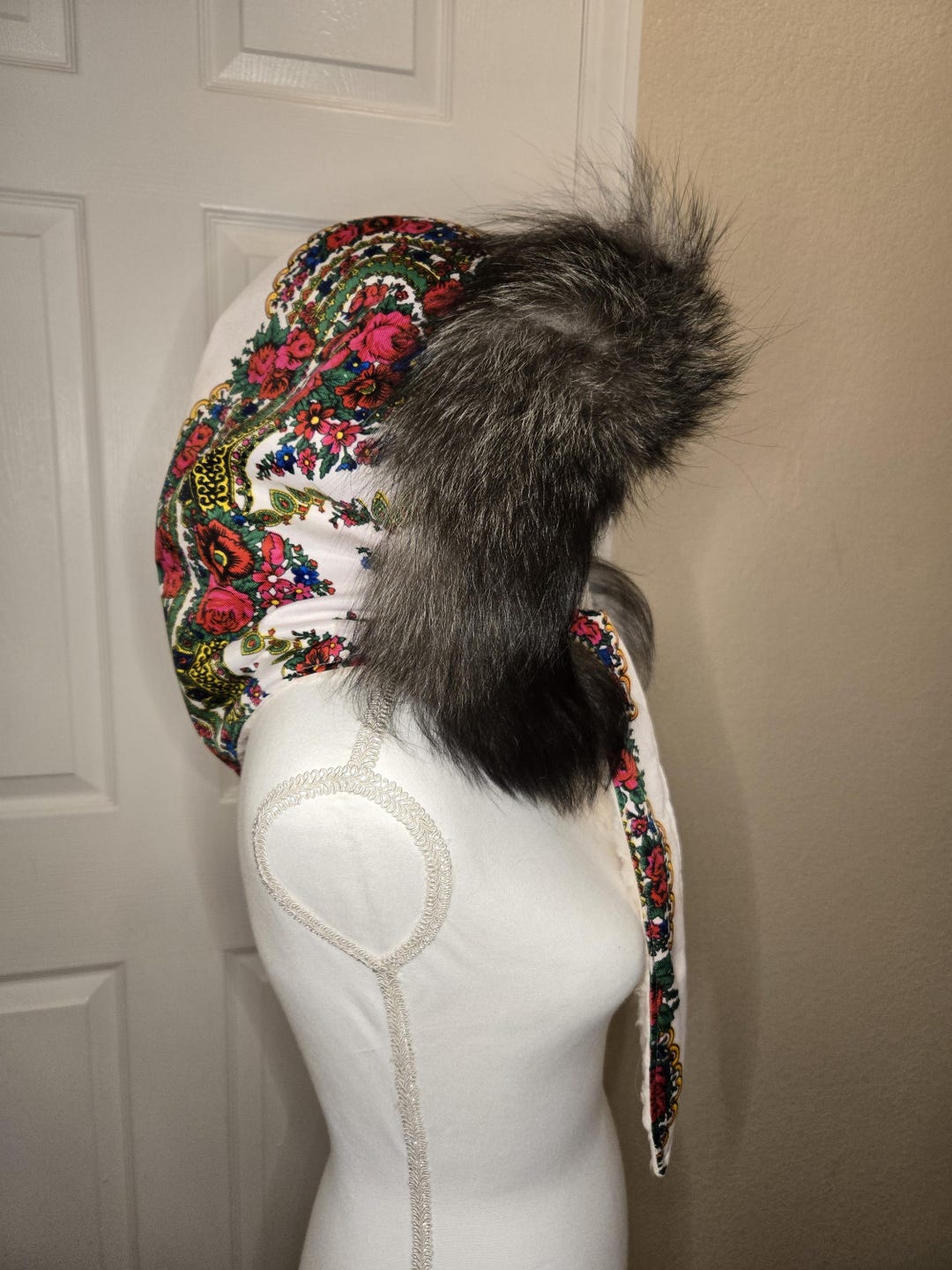 Inuit Fur Ruff Hood OSFA Nacaq Pelatuuk Indigenous Granny Scarf Hood ...