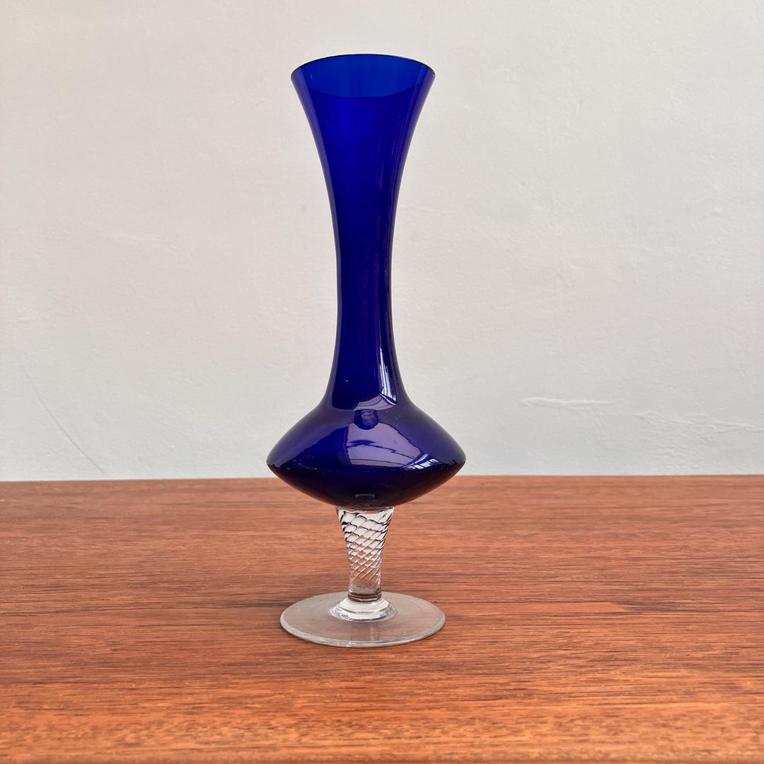 A Pretty Cobalt Blue Single Stem Vase 21cm Tall With Twisted Stem - Etsy