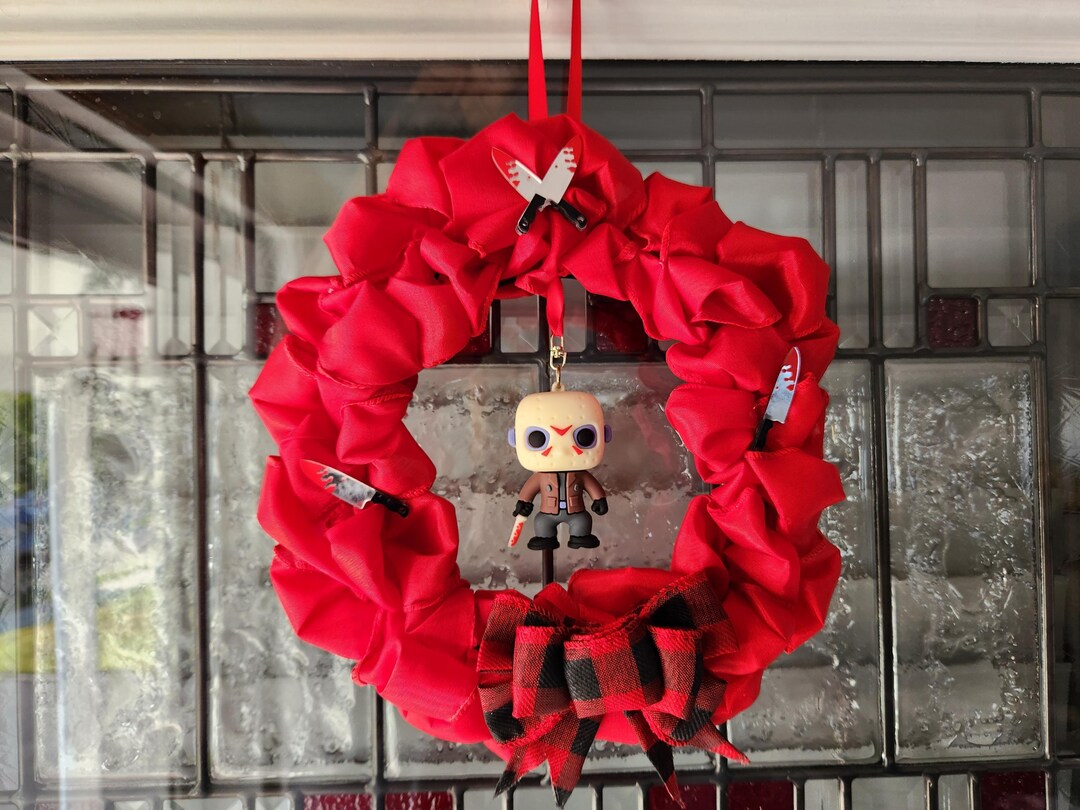 Small Friday the 13th Horror Wreath - Etsy