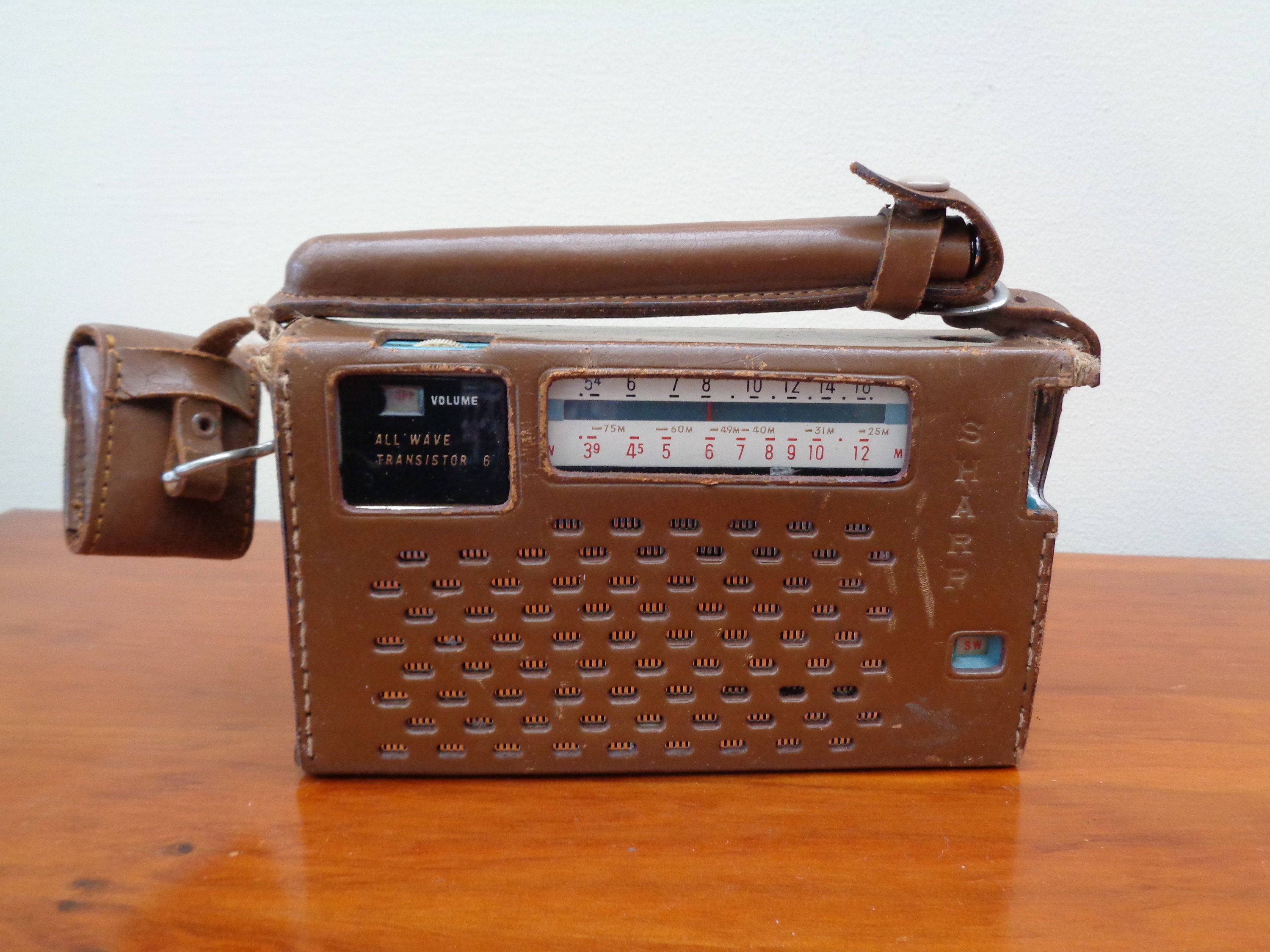 Radio Vintage Sharp All Wave Transistor 6 Radio en caso de | Etsy