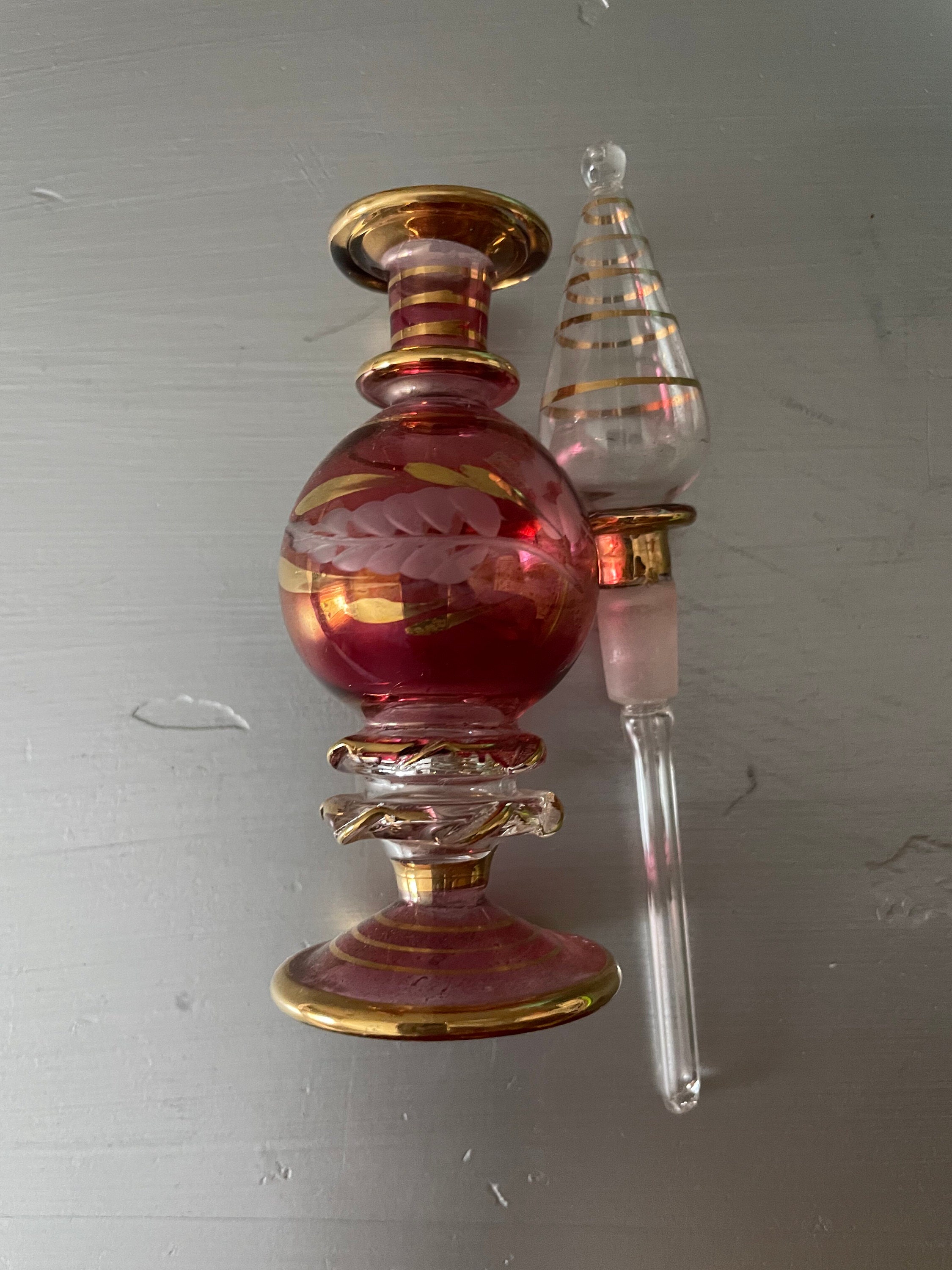 Egyptian Red Pink Crystal Perfume Bottle Gold Trim Plus Decorated Red ...
