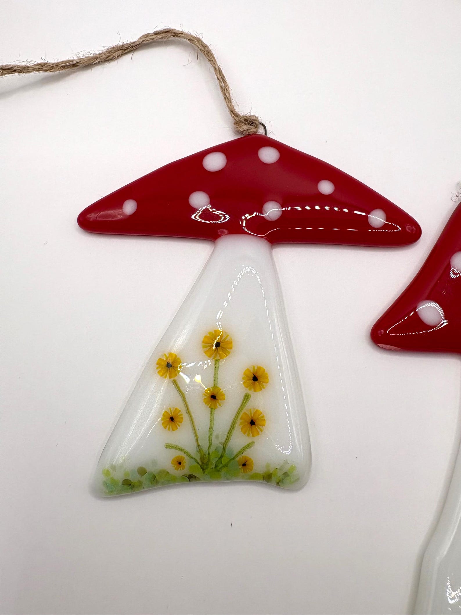 Fused Glass Toadstool Suncatcher: Handmade Floral Garden Decoration - Etsy