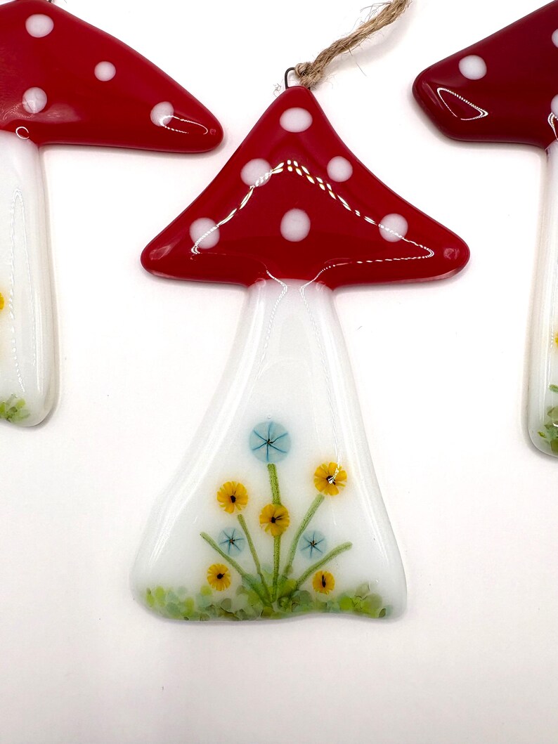 Fused Glass Toadstool Suncatcher: Handmade Floral Garden Decoration - Etsy