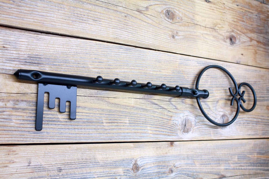 Black Modern Key Rack - Entryway Key Holder for Wall - Etsy