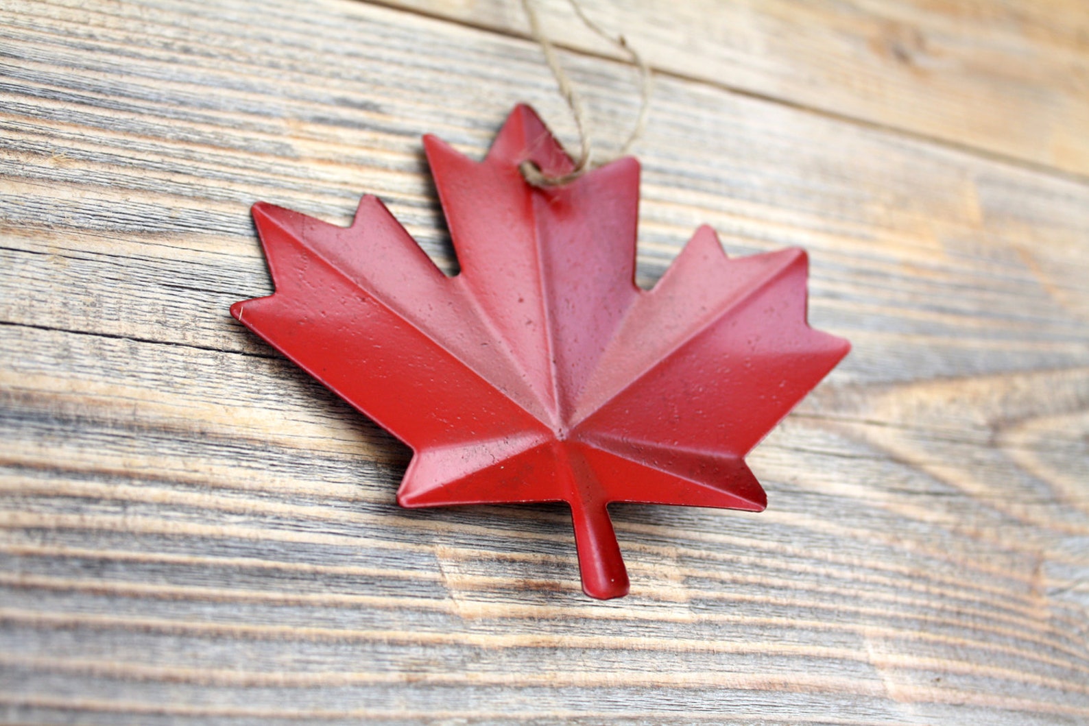 Canada Maple Leaf Decor - Metal Maple Leaf Wall or Sign Decor - Etsy Canada