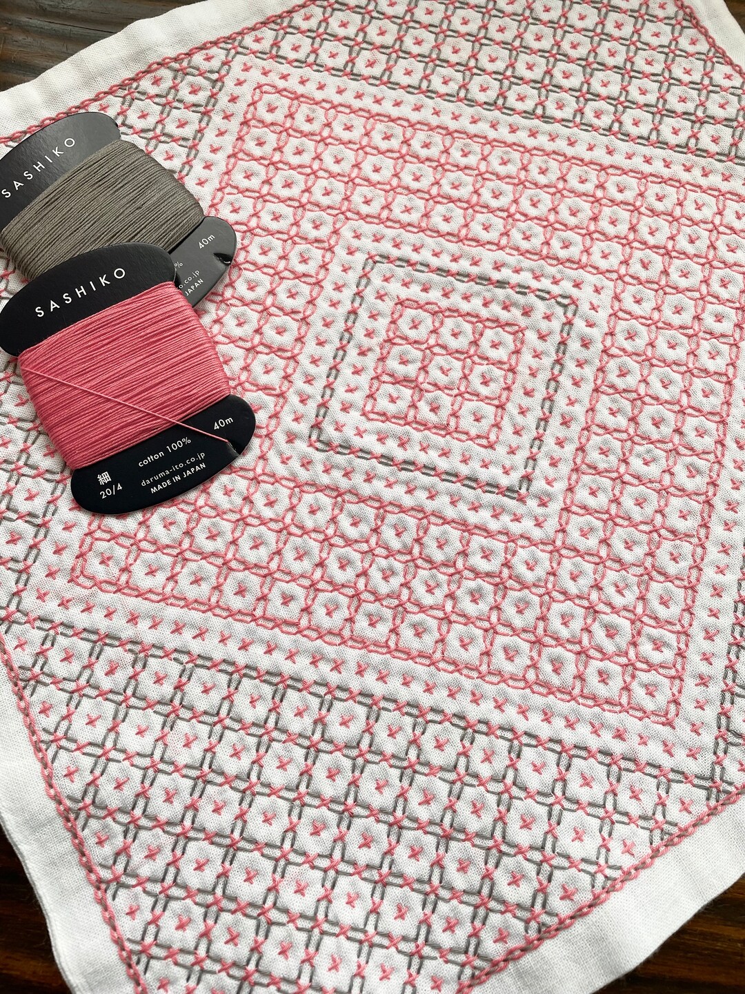 SASHIKO for Dish Towel Jyuujihana-sashi cross Flower Pattern daruma ...