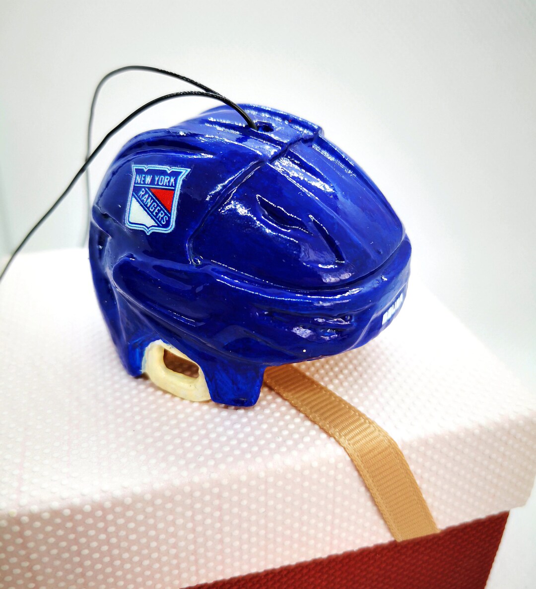 NY Rangers Helmet - Custom Hockey Gifts - NHL Hockey Helmet Pendant ...