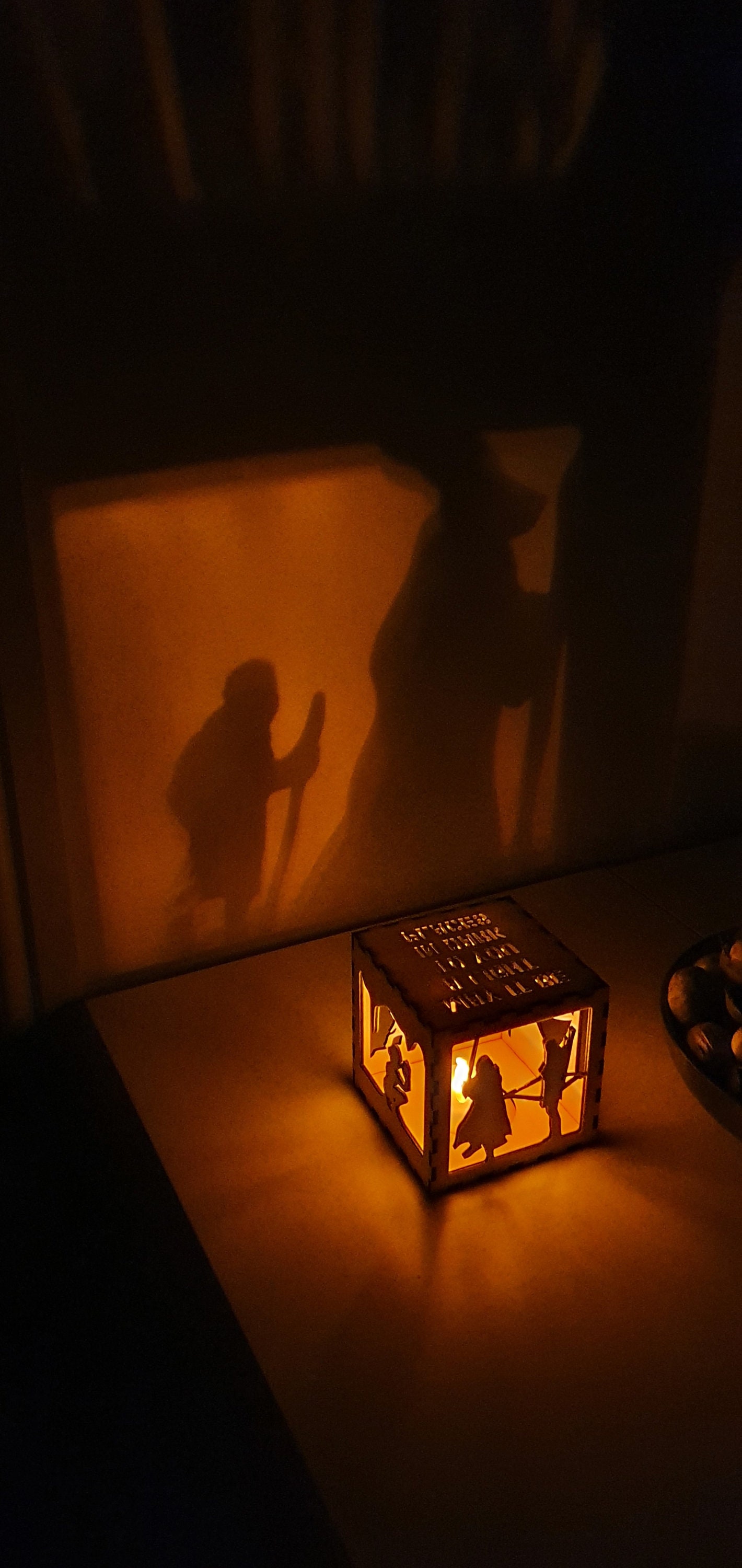 Lord of the Rings Wooden Light Box - LOTR Character Shadow Display ...