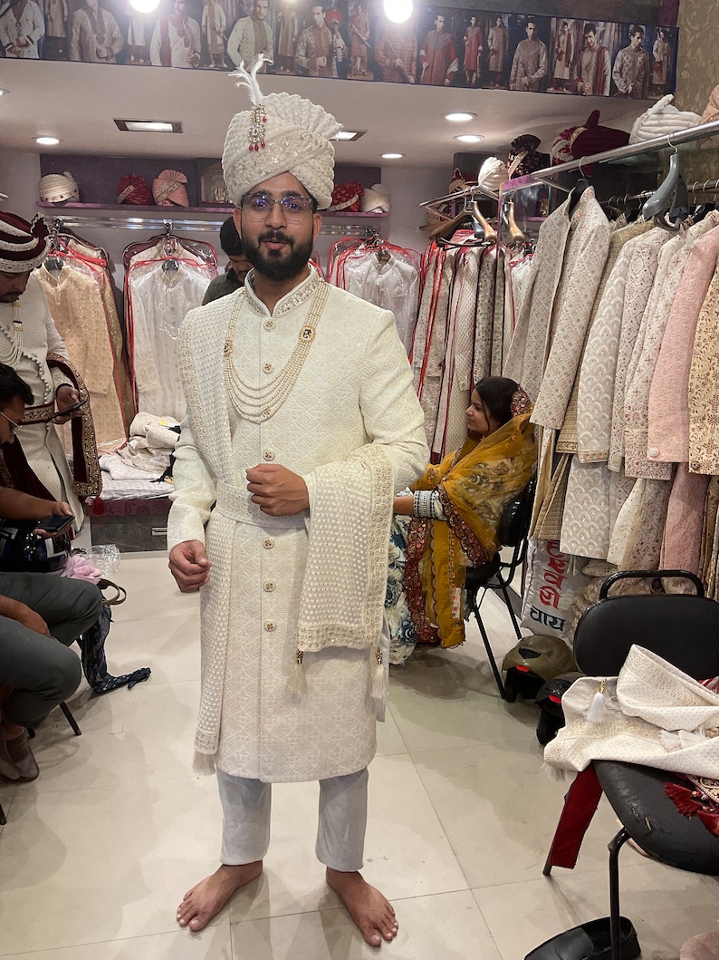 White Sherwani With Stole Menswear Indian Pakistani Sherwani | White ...