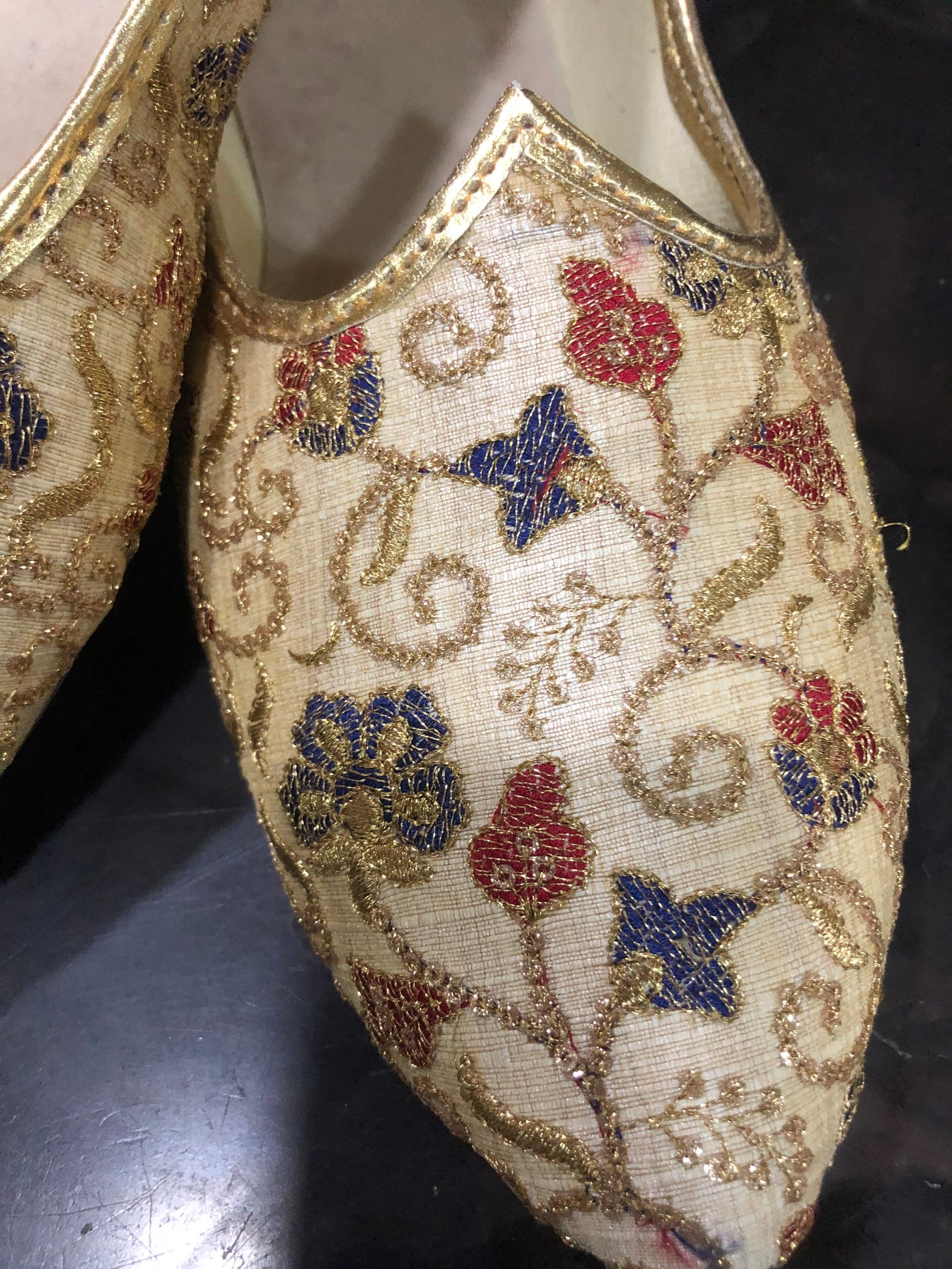 Golden Colourful Handmade Ethnic Men's Mojari / Jutiya / - Etsy UK