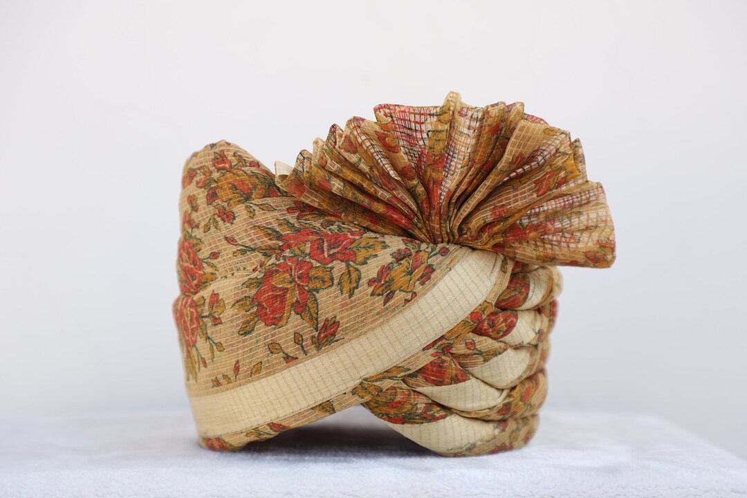 Red Royal Wedding Safa Turban, Barati Turban & Exclusive Wedding ...