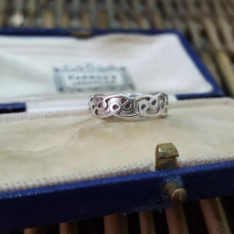 Vintage Dated Band - Etsy UK